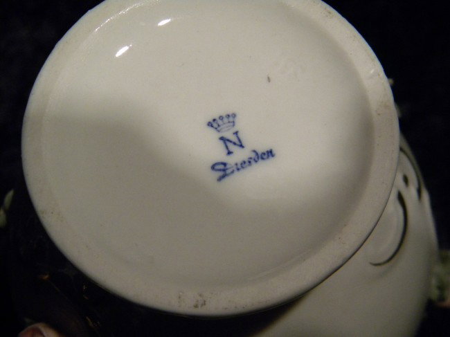 Dresden Germany (Crown) N mark porcelain table accessor : Lot 24160