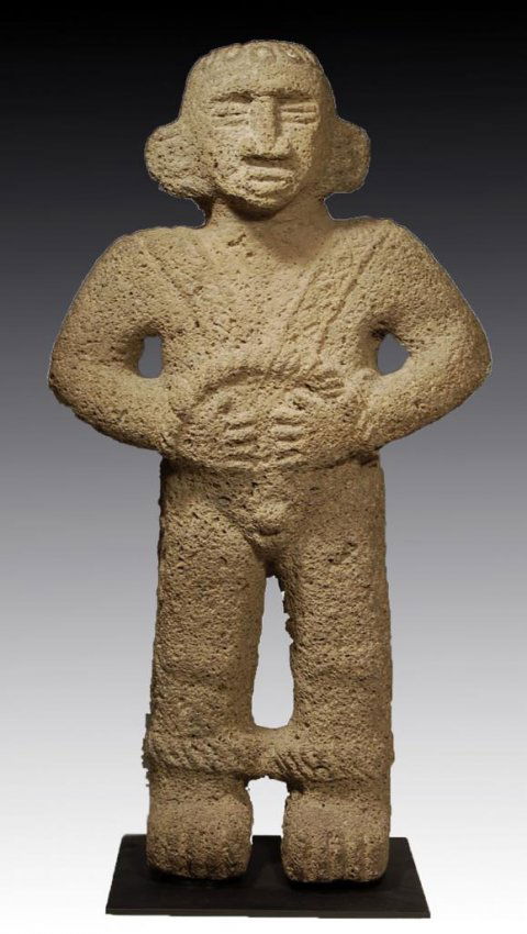Monumental Costa Rican Stone Sculpture : Lot 328