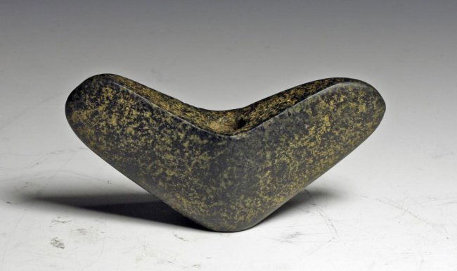 Jackson Papered Native American Crescent Bannerstone : Lot 15