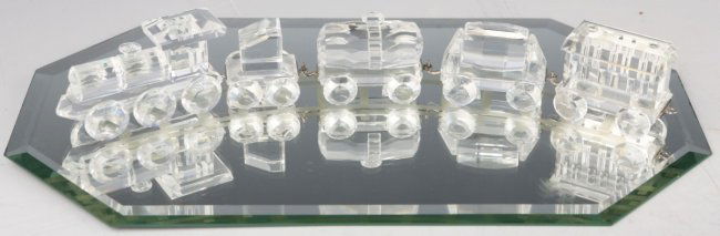 SWAROVSKI CRYSTAL TRAIN SET WITH MIRROR DISPLAY : Lot 35024