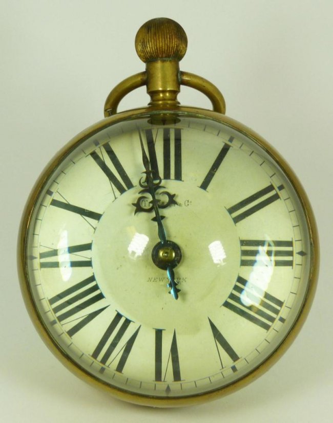TIFFANY & Co LARGE GLASS BALL CLOCK : Lot 42