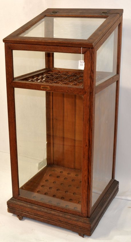 Cane/Walking Stick Display case : Lot 101