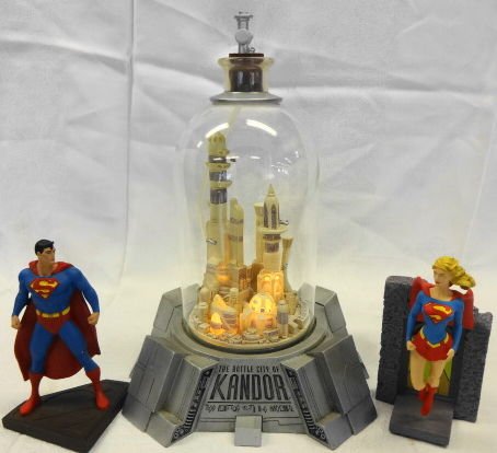 Superman "Bottle City of Kandor", DC Direct Statue : Lot 1086