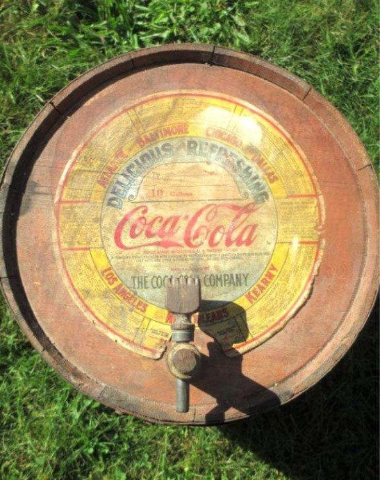 COCA COLA SYRUP BARREL 10 GALLON KEG : Lot 2219