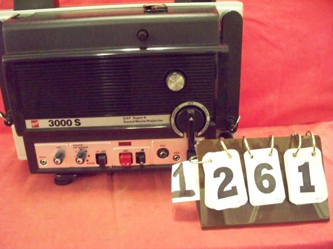 GAF SUPER 8 SOUND MOVIE PROJECTOR - 3000S - IN ORIGINAL : Lot 1261