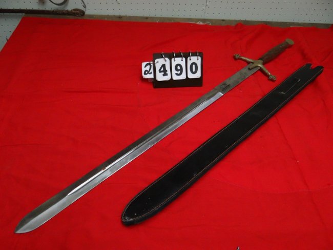 PAKISTAN SWORD - ETCHED WOOD & BRASS HANDLE - LEATHER : Lot 2490