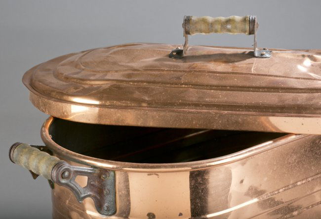 Large Copper Boiling Pot with Handled Lid : Lot 215