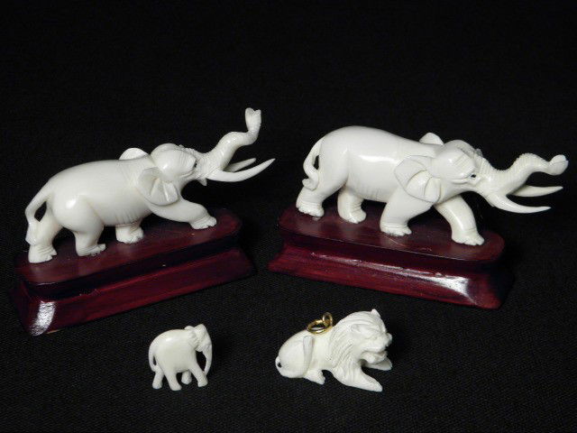270: FOUR MINIATURE CARVED IVORY ANIMALS : Lot 270