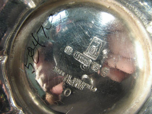 COOPER BROTHERS ENGLISH SILVER PLATED TEA SET: 5 PCS : Lot 517