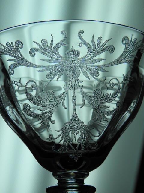 TIFFIN "BYZANTINE" ETCHED CRYSTAL STEMWARE & PLATES: 65 : Lot 403