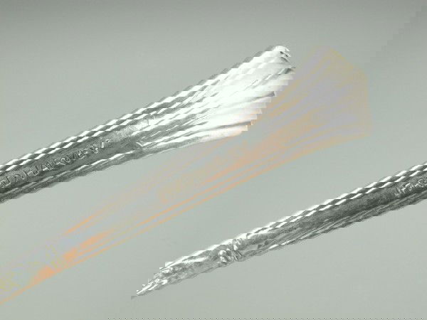 FIVE PIECES OF FRED HARVEY SILVER FLATWARE : Lot 374