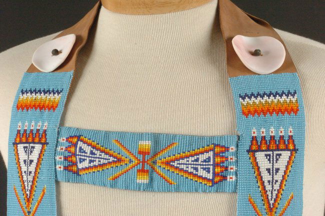 A PAWNEE BEADWORK POW WOW OUTFIT : Lot 80