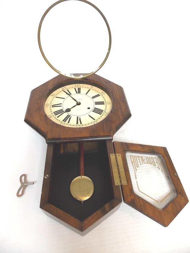 VINTAGE VERICHRON 31 DAY REGULATOR WALL CLOCK : Lot 230