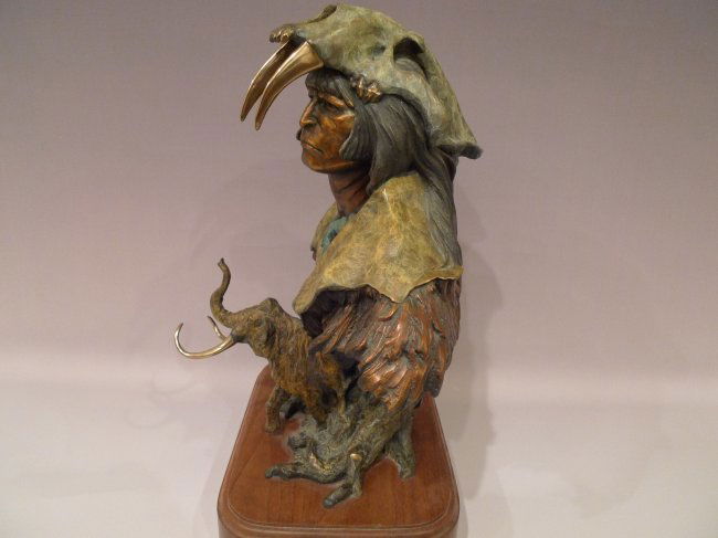 DAN GARRETT SIGNED NATIVE AMERICAN BRONZE SCULPTURE : Lot 69