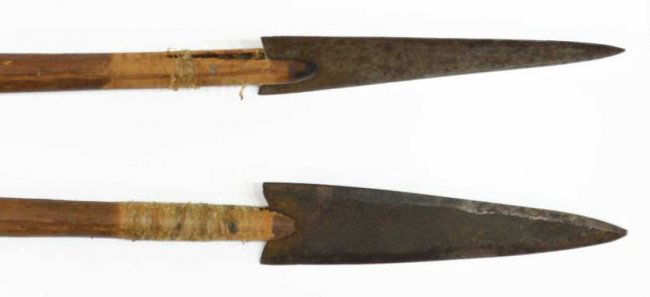 (2) NATIVE AMERICAN 19TH C. APACHE ARROWS : Lot 115