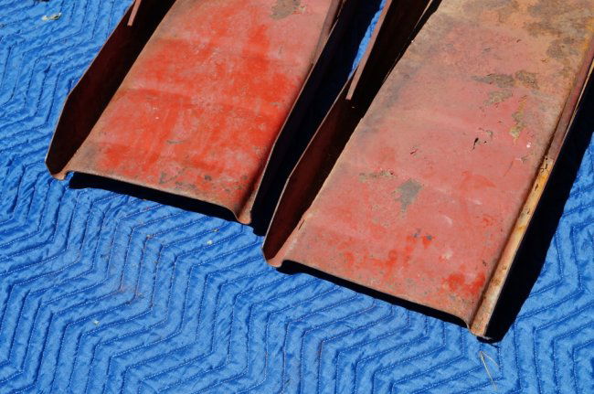 Pair Of Vintage Red Steel Car Ramps : Lot 136