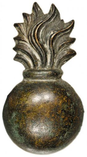 Revolutionary War Flaming Grenade Bomb Insignia Badge : Lot 45