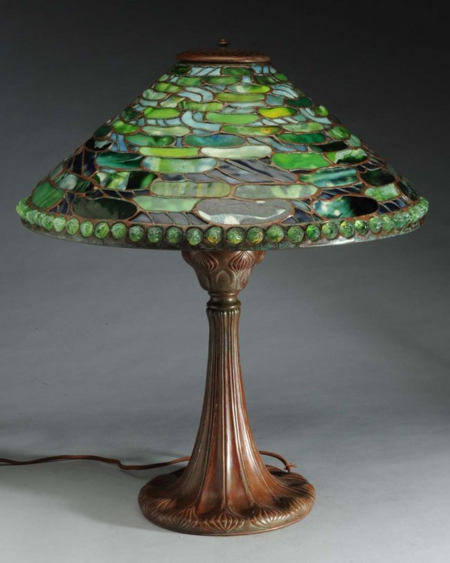 Reproduction Tiffany Lamp Lily Pad Pattern Lot 1031