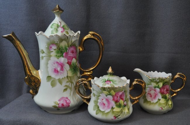 1950-55 LEFTON FINE CHINA HP & GILDED ROSES TEA SET XT : Lot 53