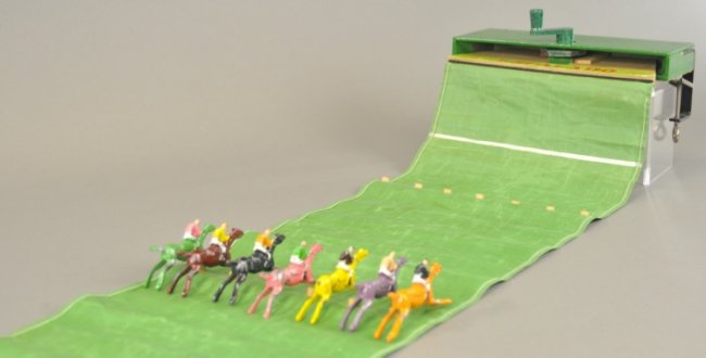 TABLE TOP HORSE RACING GAME : Lot 441 TABLE TOP HORSE RACING GAME : Lot 441