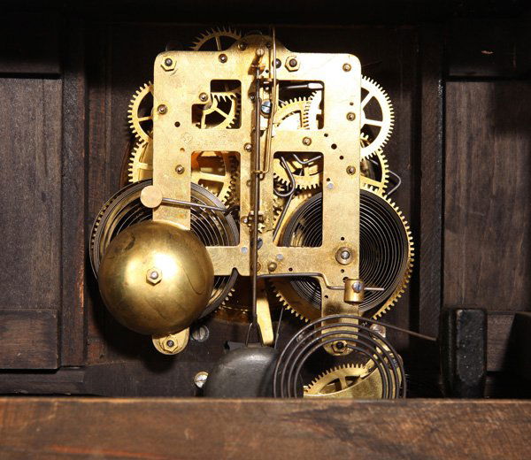 SETH THOMAS RARE AUTO 8-DAY LONG ALARM CLOCK : Lot 42