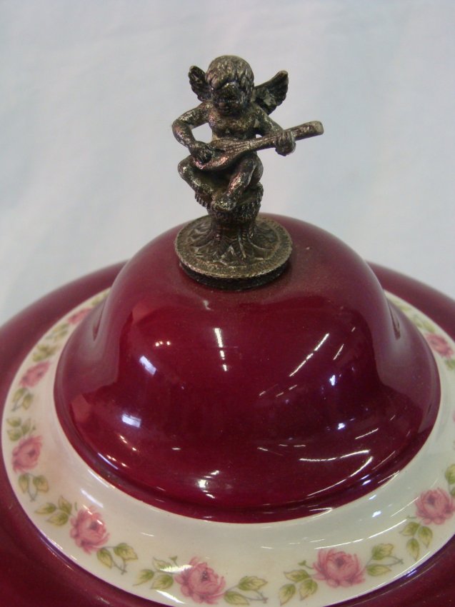 Capodimonte Reuge Music Box Carousel Cigarette Lipstick : Lot 1186