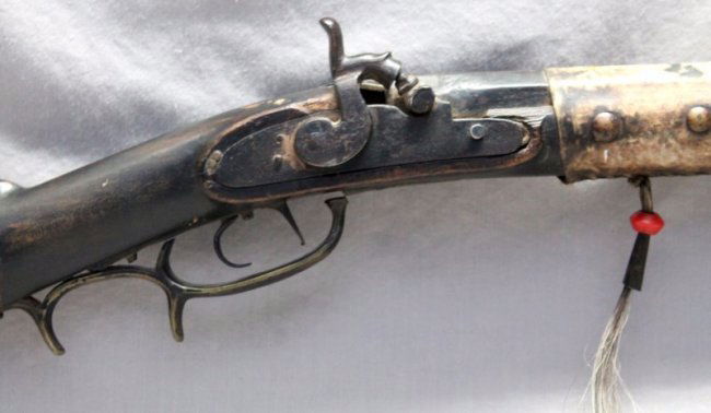 NATIVE AMERICAN PLAINS INDIAN RIFLE : Lot 98