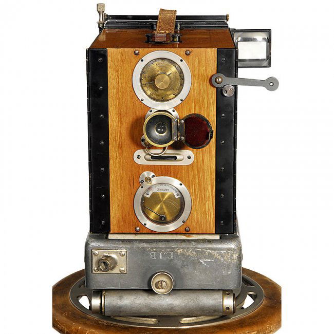 35 mm Silent Movie Camera "Ernemann E", c. 1920 : Lot 493