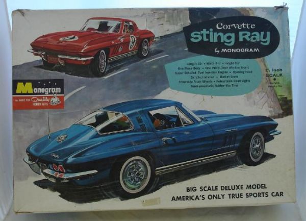 1965 CORVETTE STING RAY MONOGRAM 1/8TH SCALE MODEL KIT : Lot 114