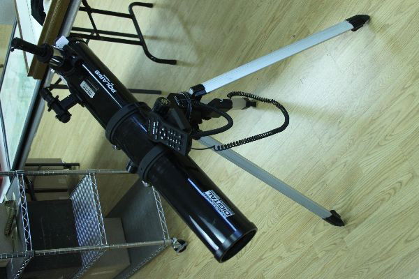 MEADE POLARIS TELESCOPE(DS-114) WITH AUTOSTAR : Lot 2043