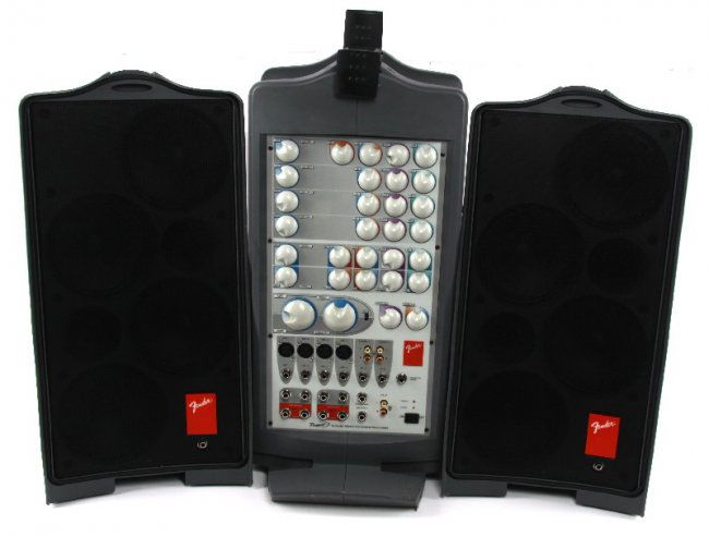 FENDER PASSPORT 500 WATT PORTABLE PA SOUND SYSTEM : Lot 4063