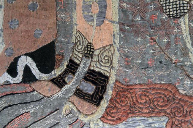 19TH C. CHINESE KESI OF SHOU-LAO SILK TAPESTRY : Lot 3170