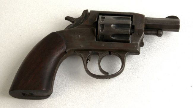 IVER JOHNSON TARGET MODEL 1900 .22 LR REVOLVER : Lot 5440