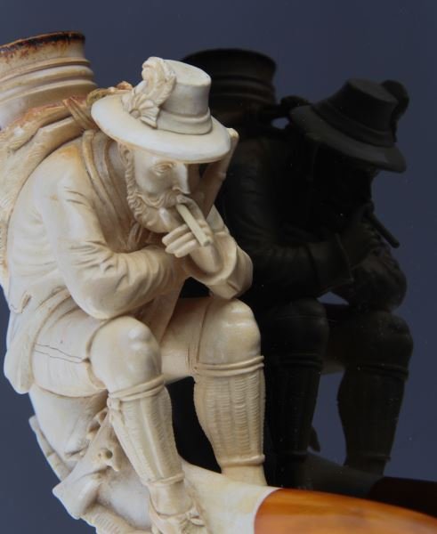 MEERSCHAUM PIPE TYROLEAN HUNTER 19TH C. : Lot 7482