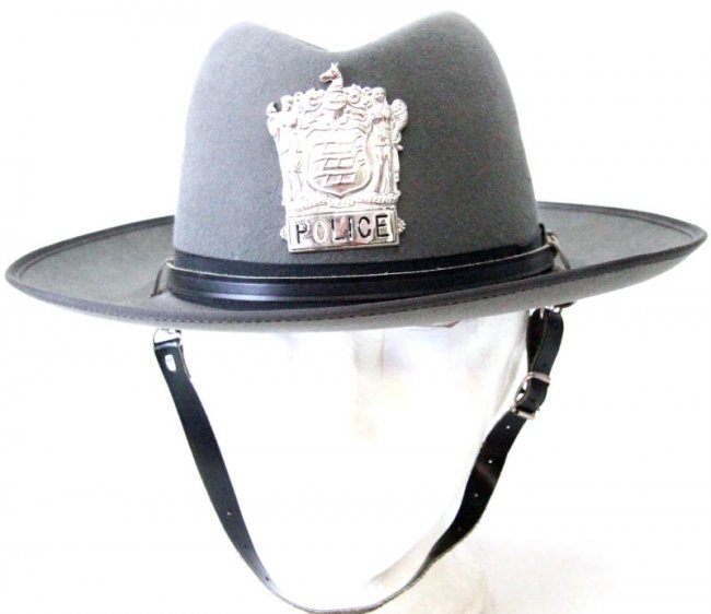 VINTAGE BEAVER QUALITY NEW JERSEY STATE POLICE HAT : Lot 2144