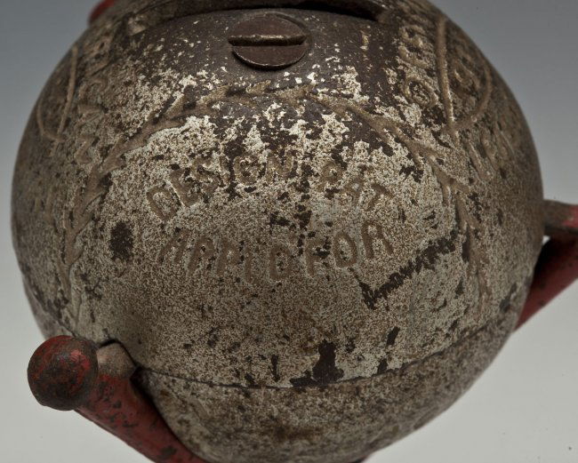 150: 1914 Hubley Cast Iron Baseball on 3 Bats Bank : Lot 150