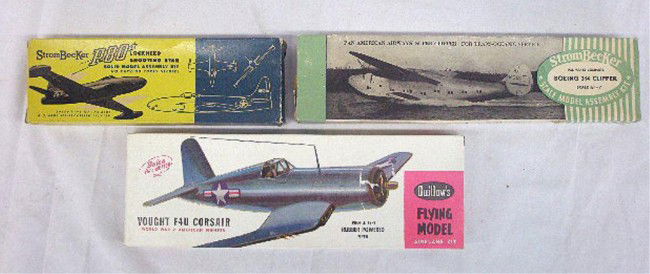 258: Vintage Balsa Wood Airplane Model Kits : Lot 258 258: Vintage Balsa Wood Airplane Model Kits : Lot 258
