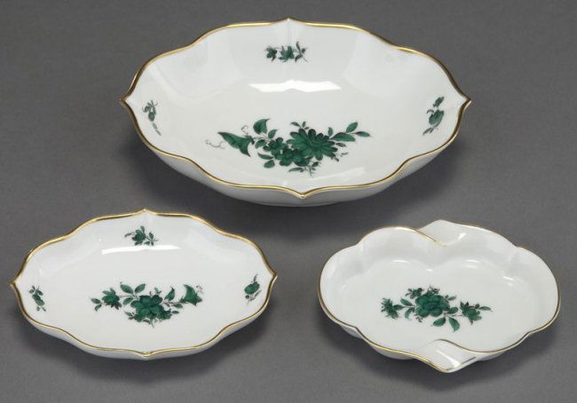 53: Augarten Porcelain Manufactory "Royal Vienna" : Lot 53