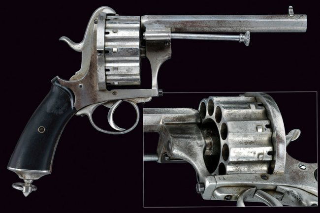 A rare 12 shot pin-fire revolver : Lot 303