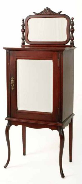 Antique Victorian Record / Sheet Music Cabinet : Lot 22