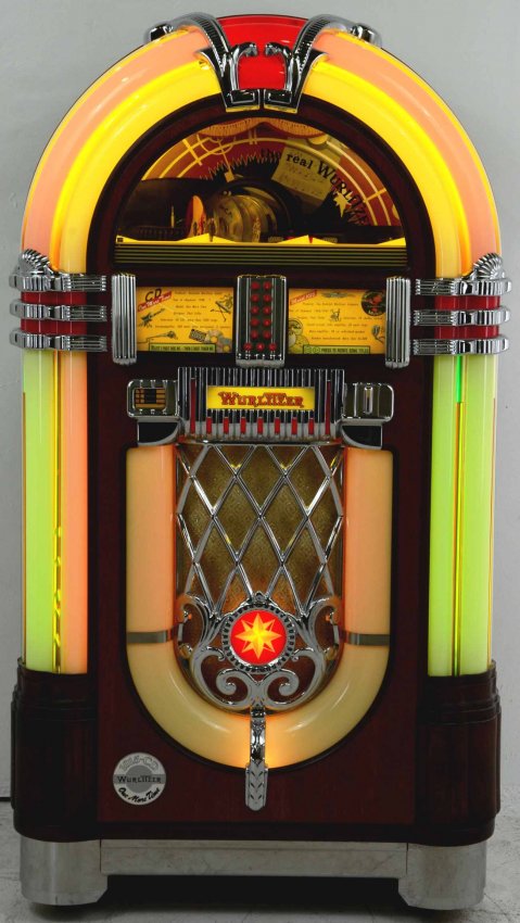 Nostalgic Wurlitzer 1015 CD Jukebox Bubbler CD Player : Lot 121