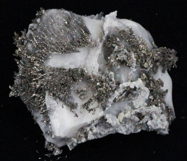 120ct RARE Natural Silver Crystal Cluster on Matrix : Lot 674