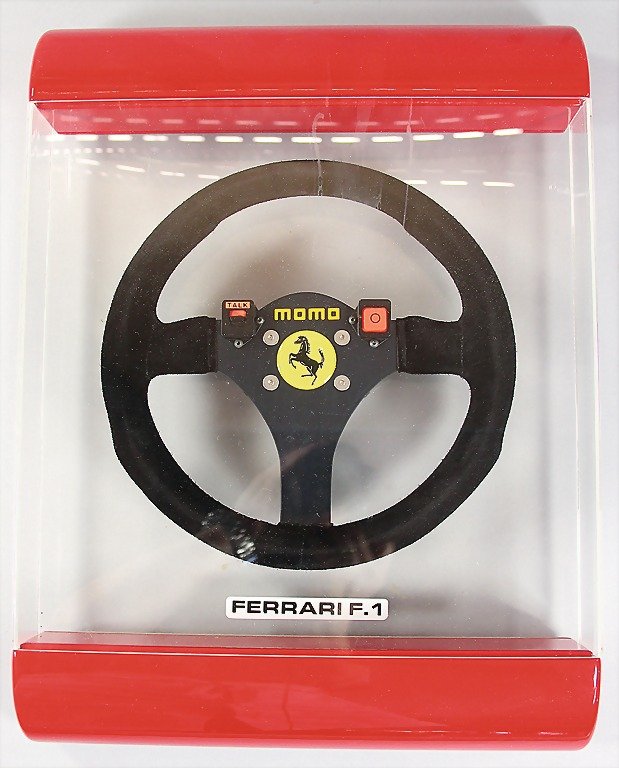 FERRARI/MOMO, racing steering wheel Ferrari F1 in a : Lot 5246