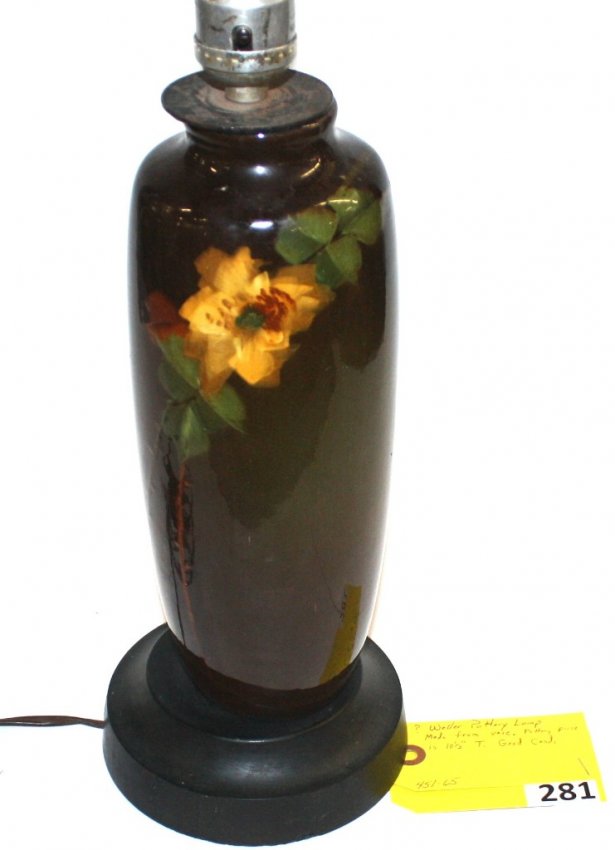 WELLER POTTERY LAMP : Lot 281
