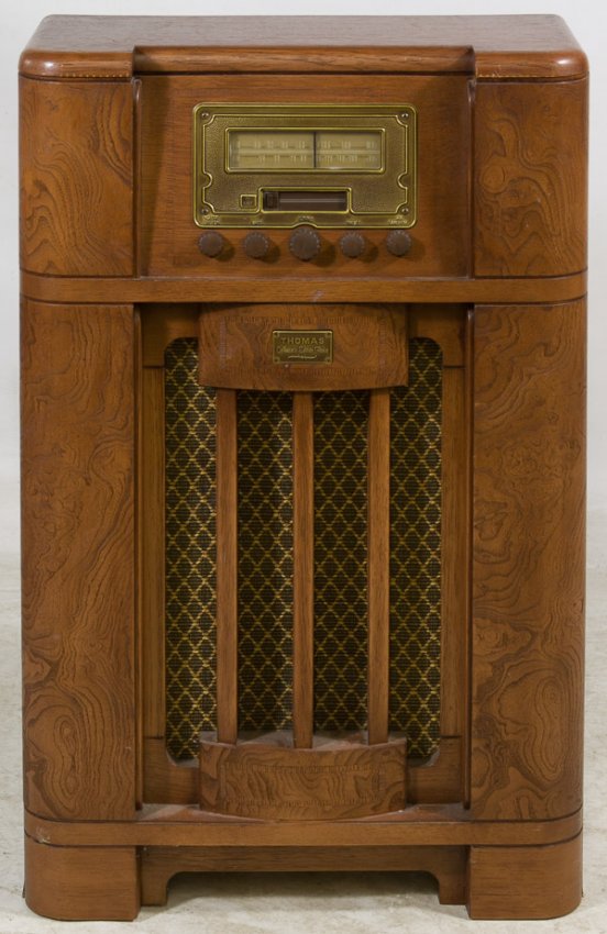 Reproduction Floor Standing Radio by Thomas : Lot 712