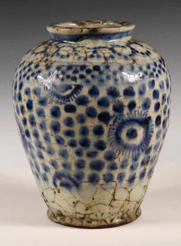 PERSIAN POTTERY - 17th-18th c. Persian Pot in blue & : Lot 281