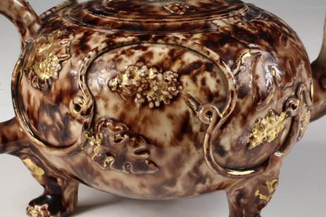 TEAPOT - Rare 18th c. Whieldon Pottery Soft Paste : Lot 8