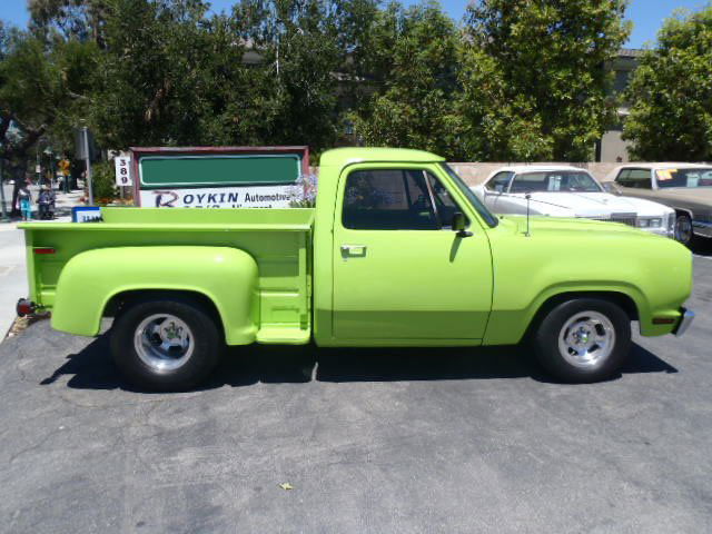 1977 Dodge D100 Stepside Pro Street Pickup Truck : Lot 279